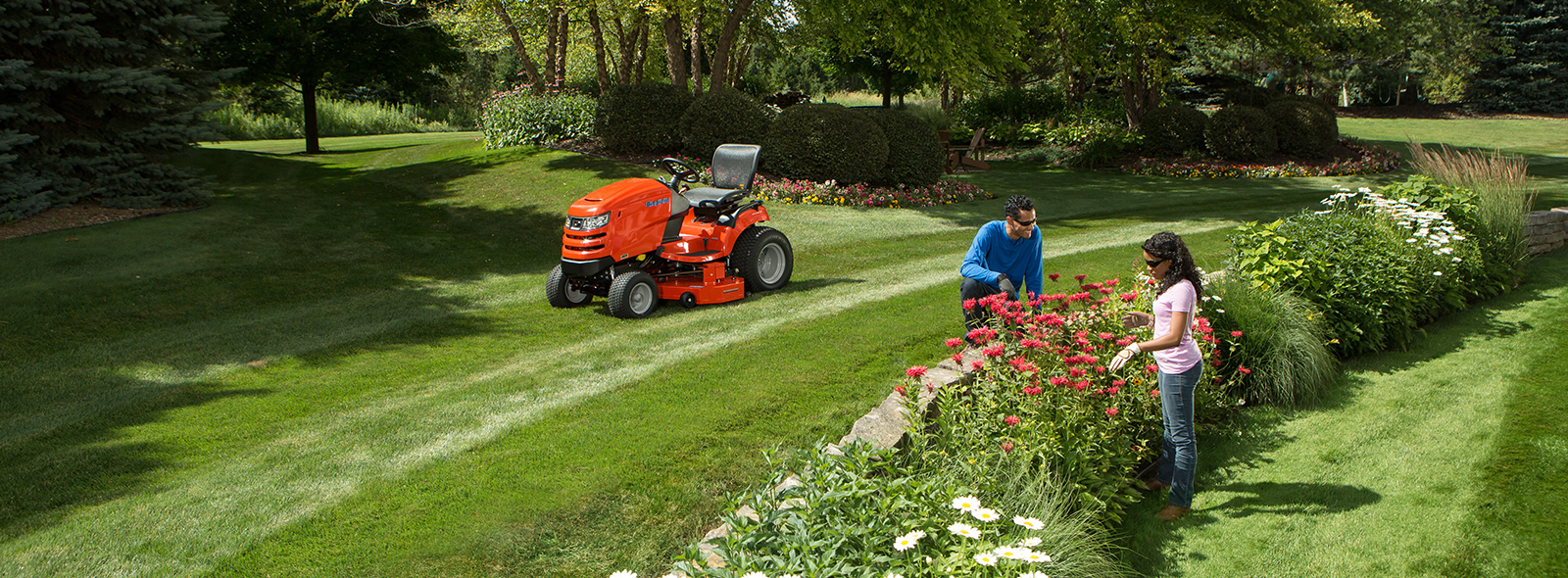 Lawn Tractors, Zero Turn Mowers & Snow Blowers | Simplicity